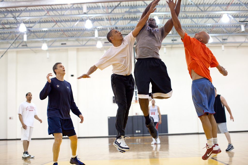 Barack Obama Loves Basketball | Public Intelligence